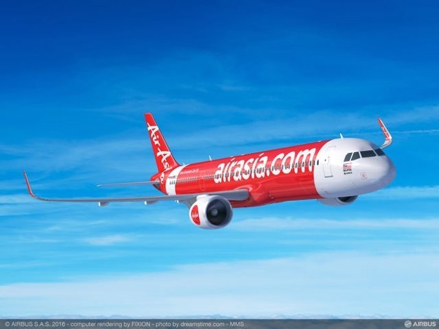 AirAsia baraja incorporar aviones 787 a su flota