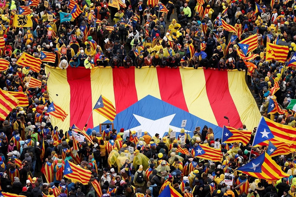 El 36% de los catalanes opta por la independencia frente al 27% de los ...