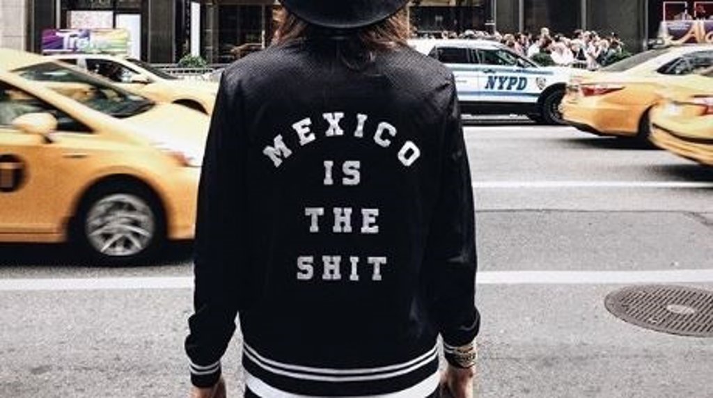 'México is the shit', la polémica frase de una chaqueta que ha costado ...