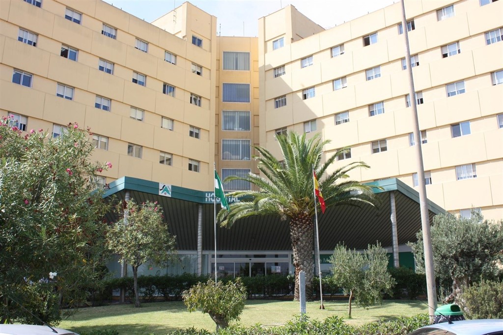 Los Hospitales Públicos De Almería Atendieron A Más De 120 Mayores Sin