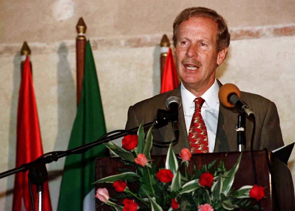 Un líder polémico de Guatemala, ¿quién era Álvaro Arzú?