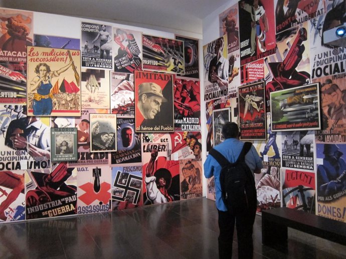 El Macba Relee Su Colección Y Busca Nuevos Públicos Con La Exposición