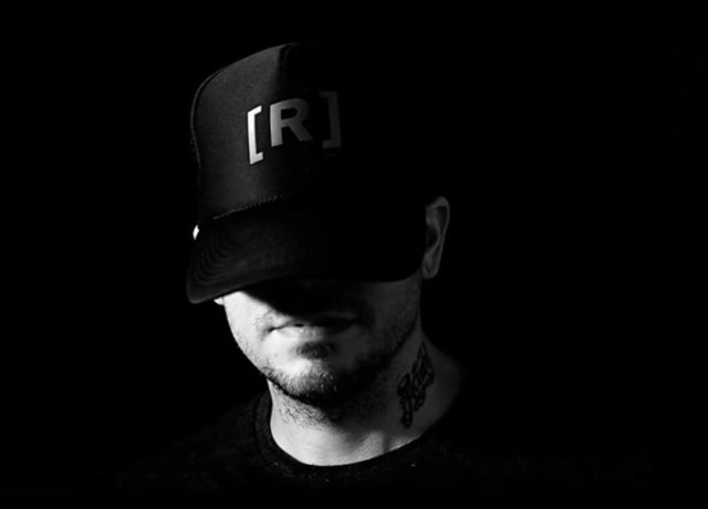 Residente vuelve a la carga con 'Uno menos', ¿a quién va dedicado el ...