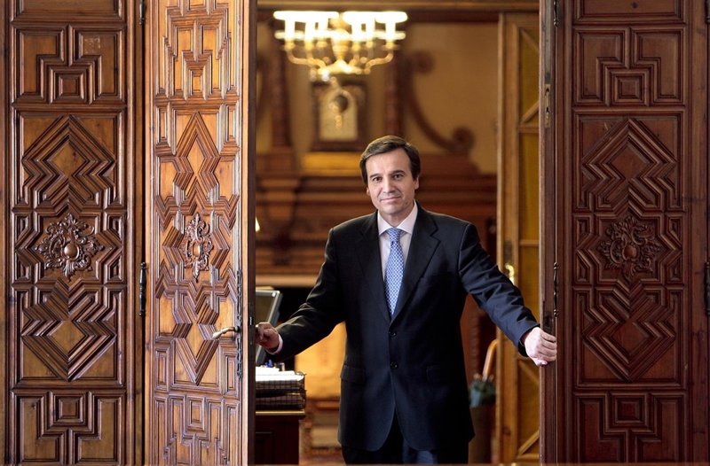 José Ramón Alonso dedica su nuevo libro a la 'Historia del cerebro'