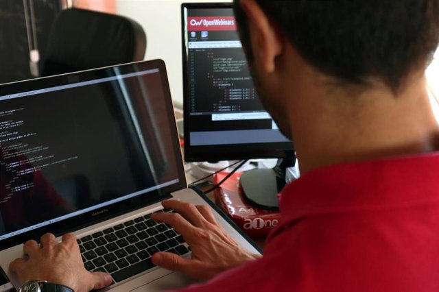 OpenWebinars forma gratuitamente a 2.500 profesionales en Programación ...