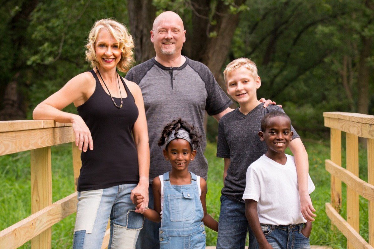 Conoce a Jonah Larson, el niño prodigio del ganchillo que recauda ...