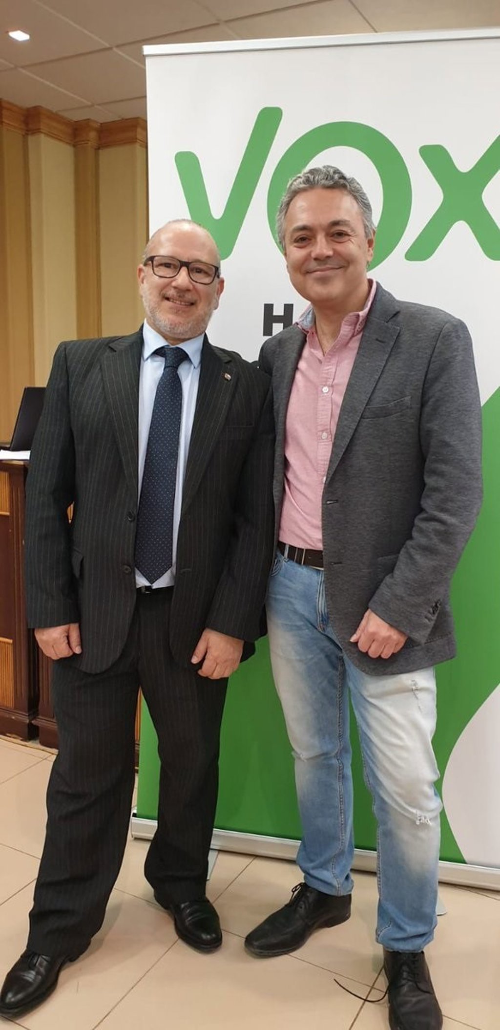 El senador Francisco José Alcaraz será el cabeza de lista de Vox al ...