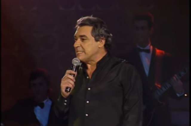 Fallece a los 79 años el cantautor argentino Alberto Cortez