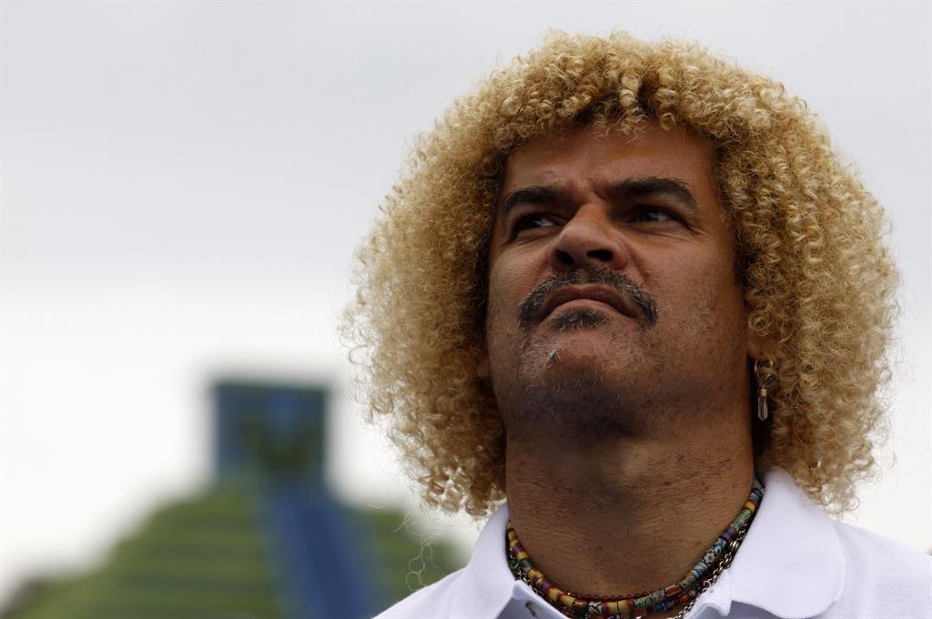 Valderrama rompe las redes con su nuevo 'look'