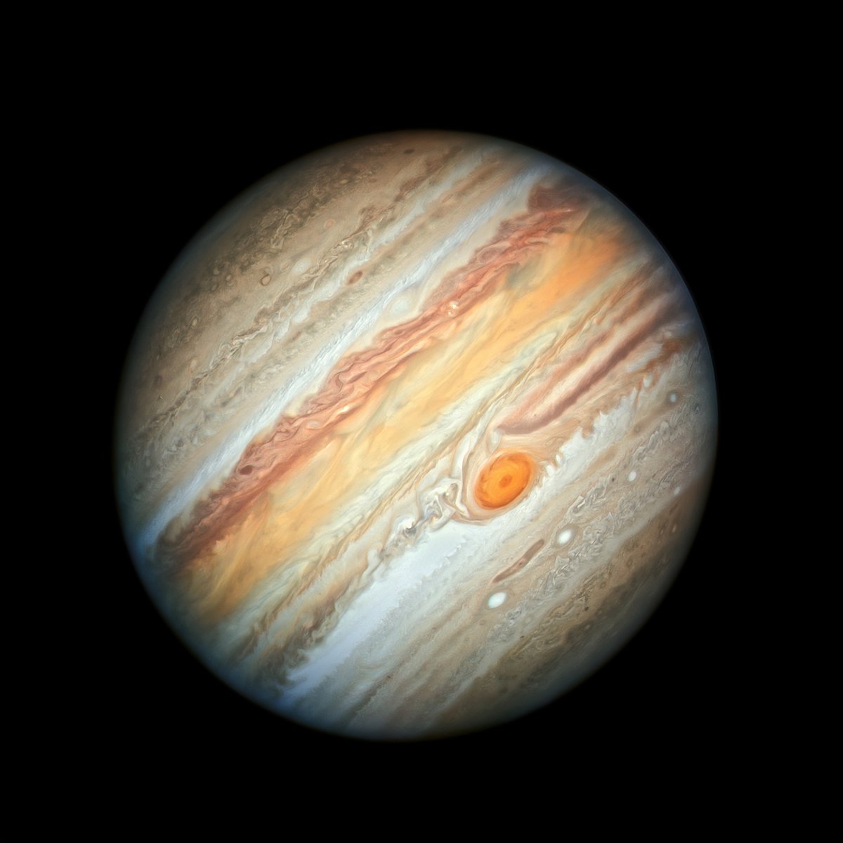 El telescopio Hubble retrata a Júpiter en su versión más colorida