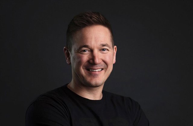 Gamelab otorga su Premio Especial XV Aniversario al fundador y CEO de ...