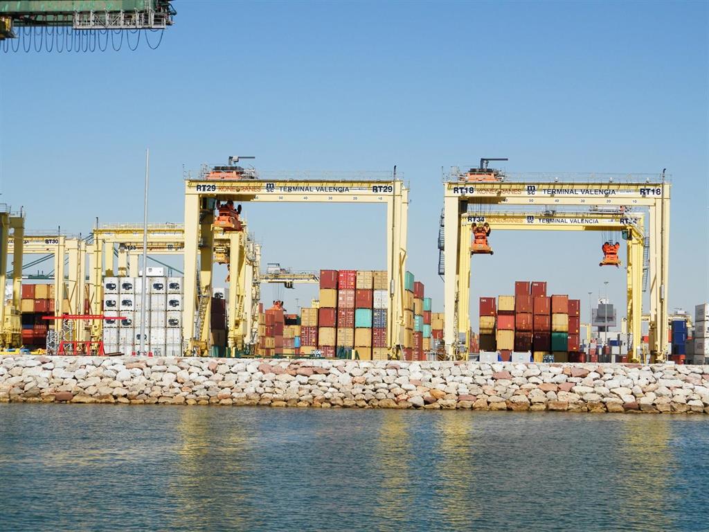 Los Puertos Elevan Un 2 2 El Tráfico De Mercancías Hasta Septiembre