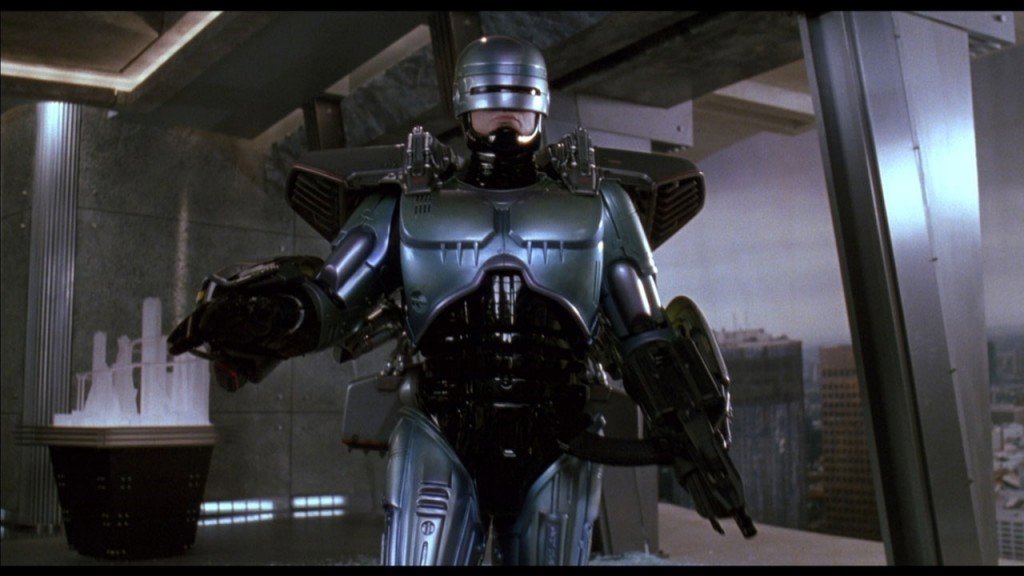 Robocop Returns ya tiene nuevo director