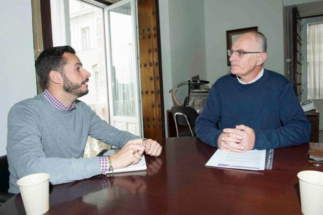 Diputación de Cádiz estudia vías de colaboración con el Centro Scout ...