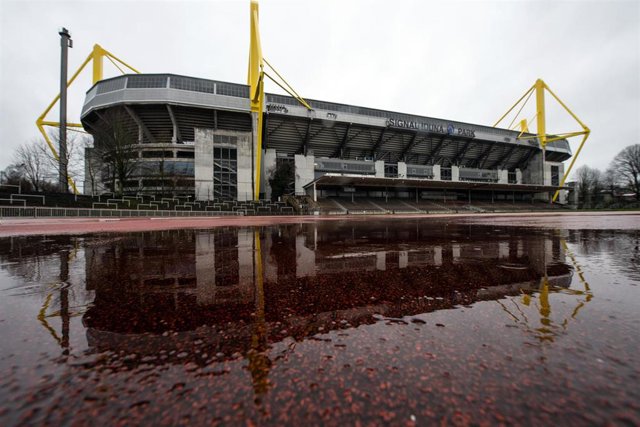 El Dortmund cede su estadio para que se convierta en un centro de ...