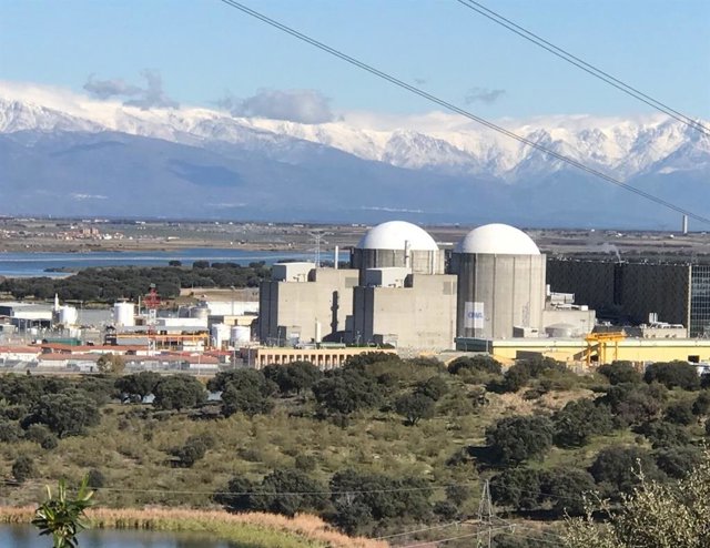 La unidad I de la Central Nuclear de Almaraz se conecta a la red ...