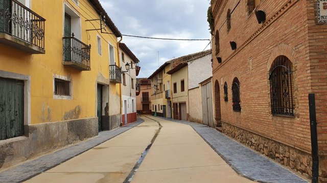 El Ayuntamiento de Longares finaliza las obras de la calle de La Iglesia