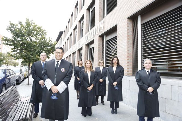 Javier Martín toma posesión como nuevo decano del Colegio de Abogados ...