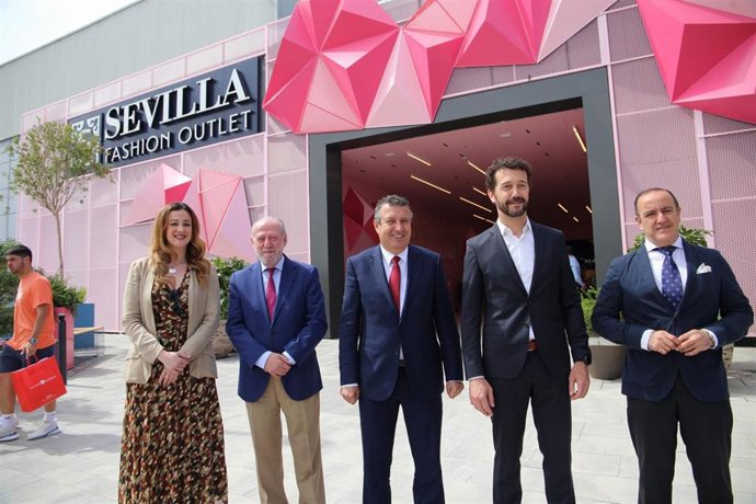 VIA Outlets apuesta por Sevilla para consolidar su proyecto Ibérico e ...