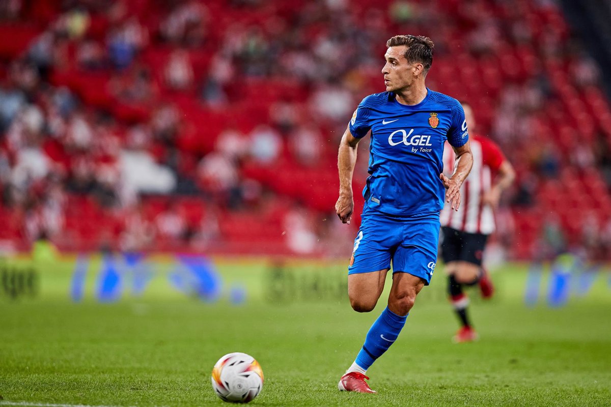 Brian Oliván, nuevo jugador del Espanyol para las próximas tres temporadas