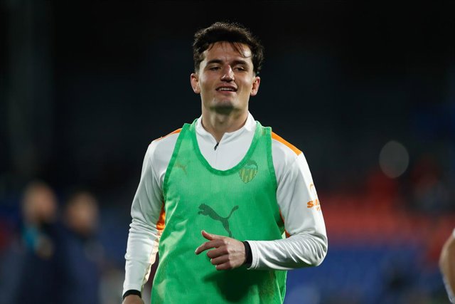 Hugo Guillamón: "Creo que Gattuso nos va a ayudar mucho"