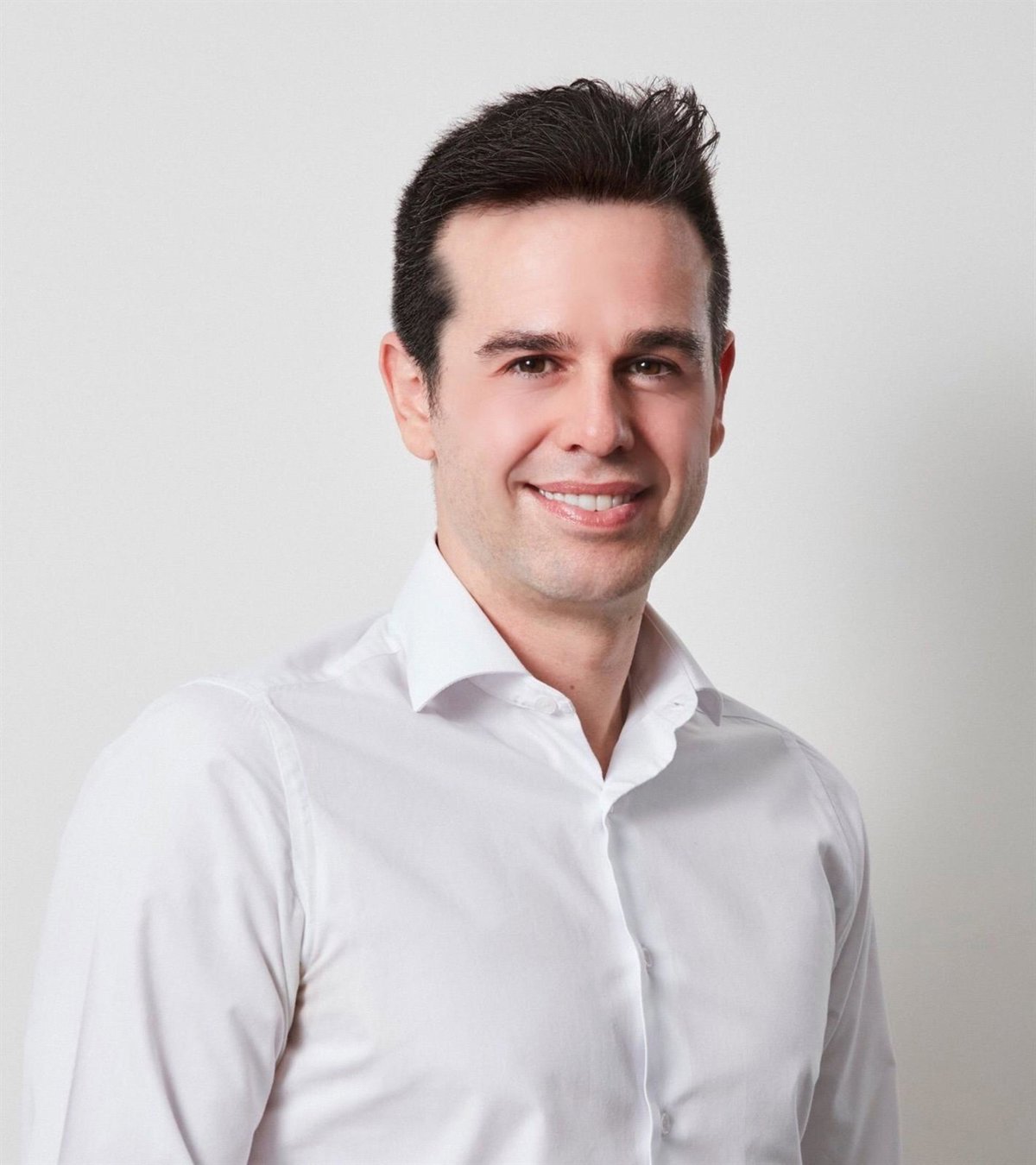 César Martín, elegido nuevo presidente de ARHOE-Comisión Nacional para ...