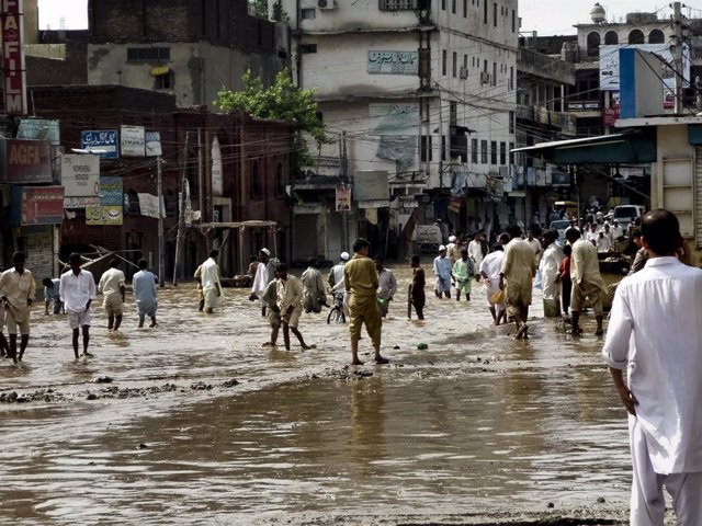 Pakistán Al Menos Cinco Muertos Por Las Lluvias Monzónicas En Karachi