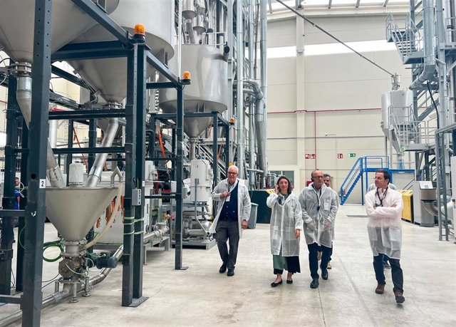 Industria respalda el crecimiento de Formaspack y OMT Recycling Project ...