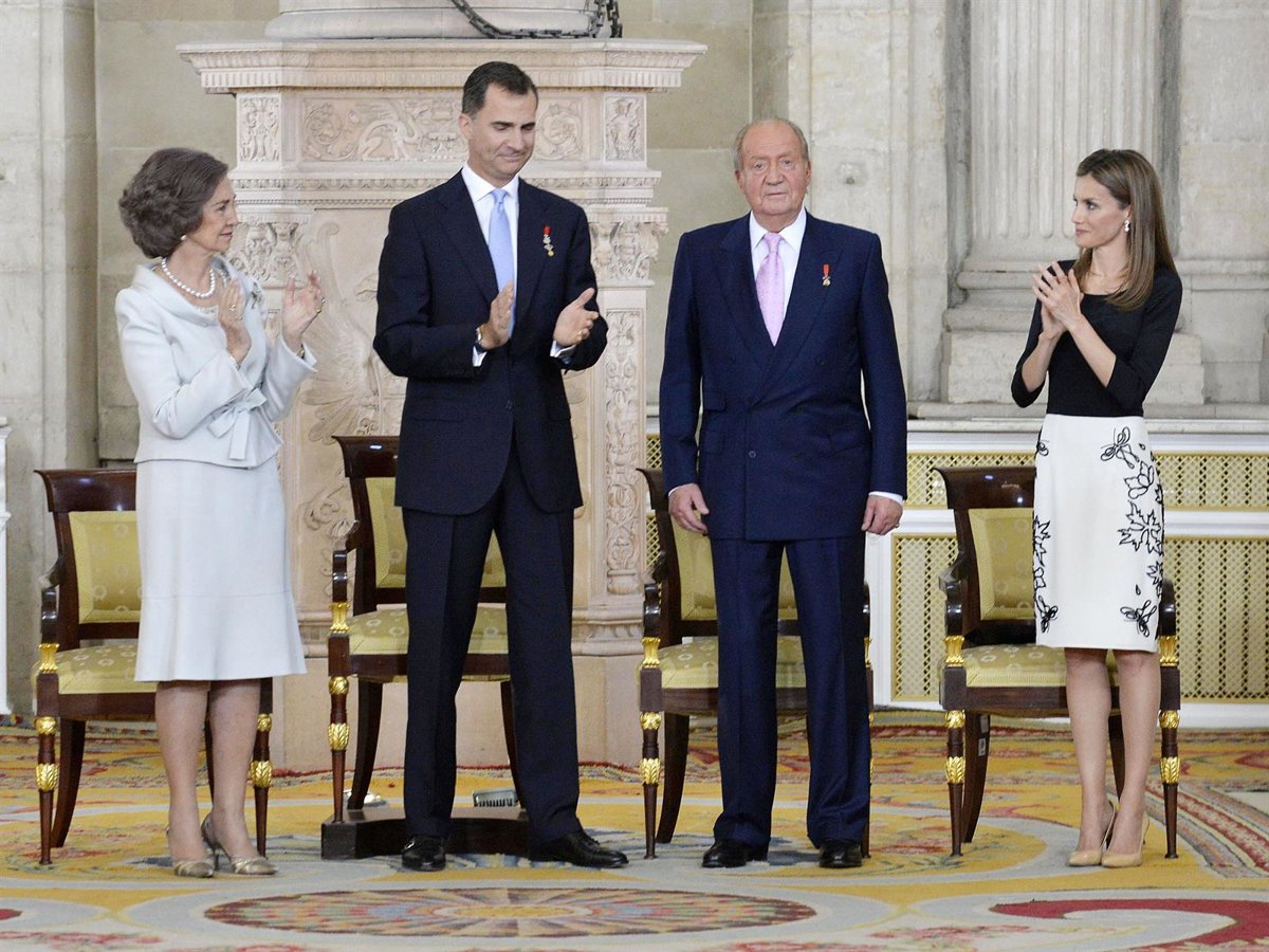 Los Reyes, Don Felipe y Doña Letizia se reencontrarán con Don Juan Carlos y Doña Sofía el ...