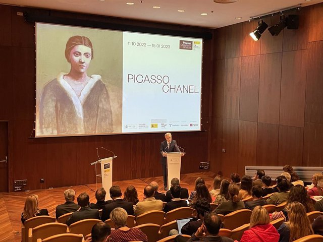 Picasso y Chanel visten el Thyssen en una muestra que invita a desactivar acusaciones sobre su ...