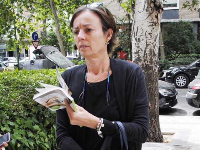 Matilde Solís, gran ausente en el funeral de su exmarido Borja Moreno ...