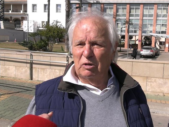 Manuel Benítez, muy emocionado y orgulloso de su hijo 'El Cordobés ...