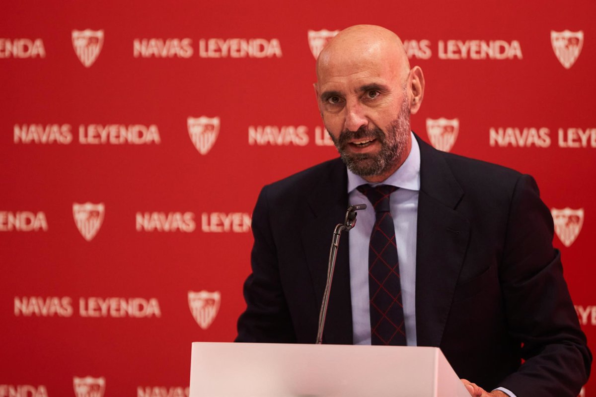 Monchi: "Todavía es pronto, pero Mendilibar está siendo fiel a sí mismo"