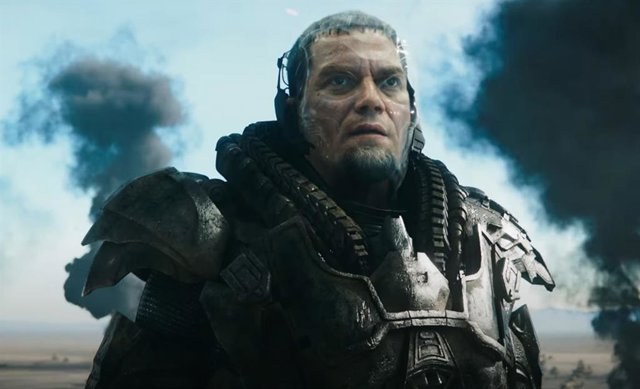 ¿Por qué sigue vivo el General Zod en The Flash?