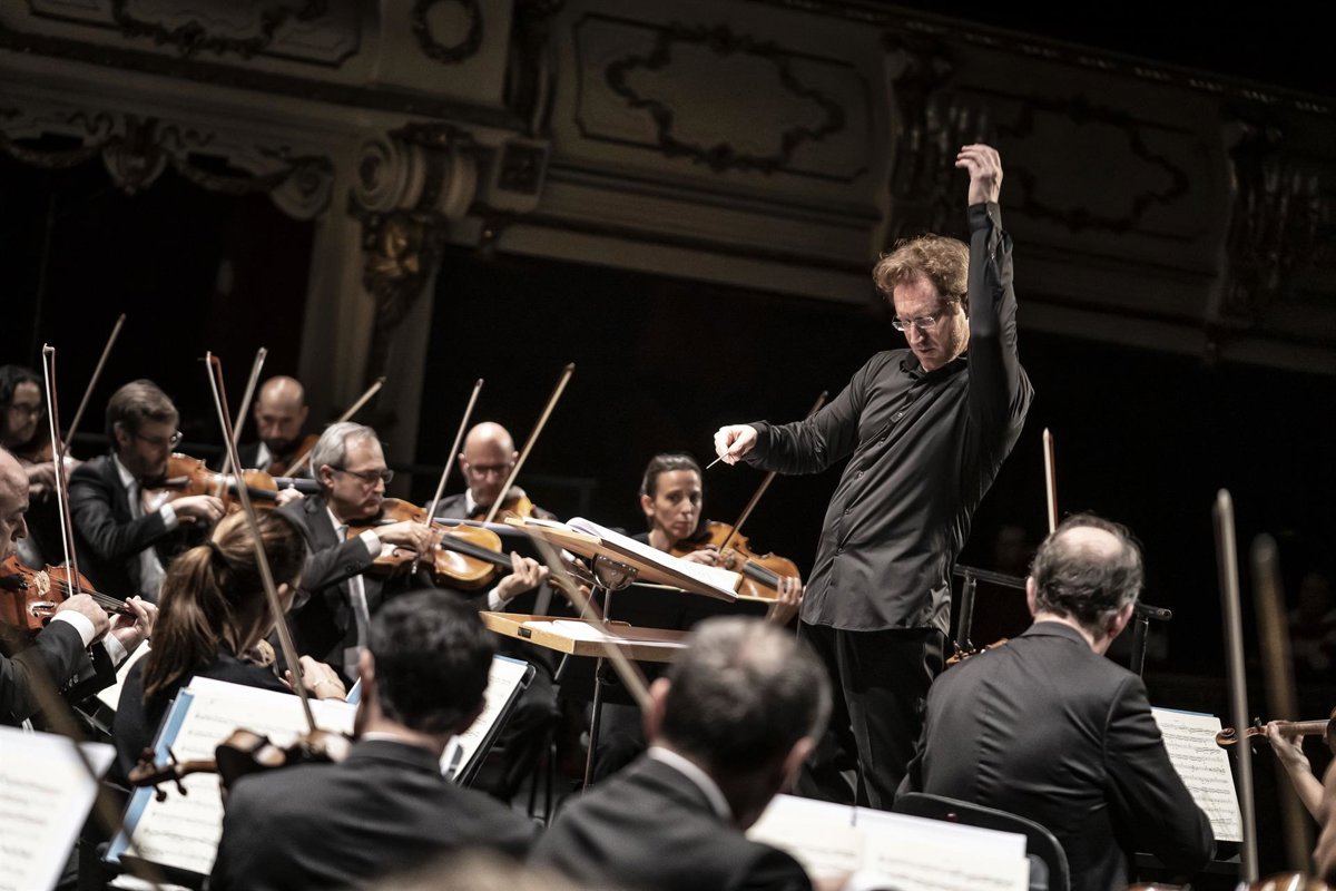 Ramón Tebar i l'Orquestra de València interpreten la monumental ...