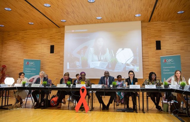 ONUSIDA alerta a los países sobre la oportunidad sin precedentes para ...