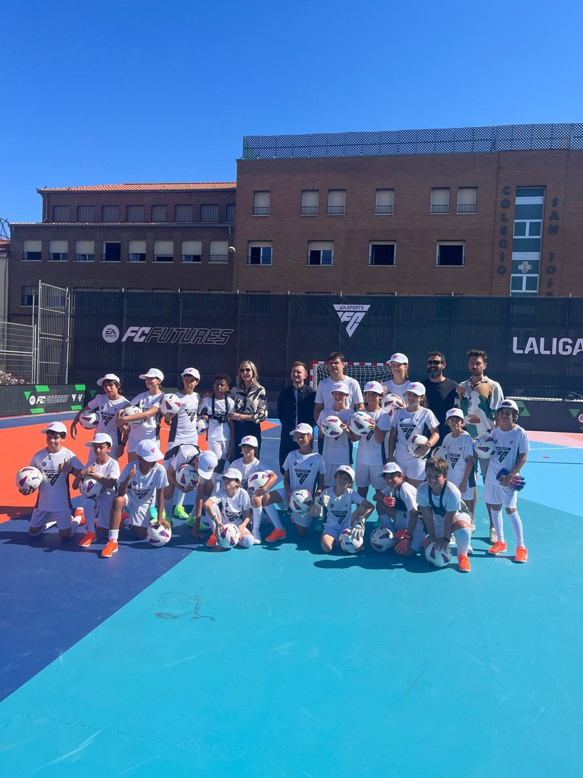 LaLiga y EA Sports inauguran la primera cancha de FC Futures en España