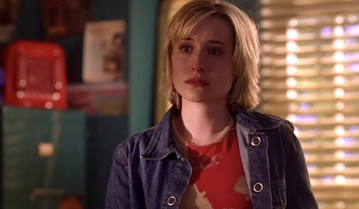 Sale De Prisión La Actriz De Smalville Allison Mack