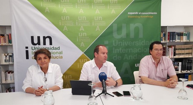 El rector de la UNIA afirma en La Rábida (Huelva) que "las universidades necesitan abrirse a una ...