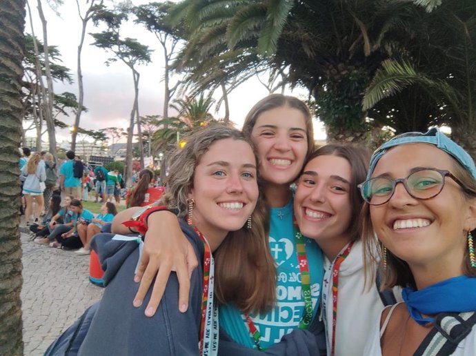 María Poole, la joven peregrina que ingresará en un convento carmelita ...