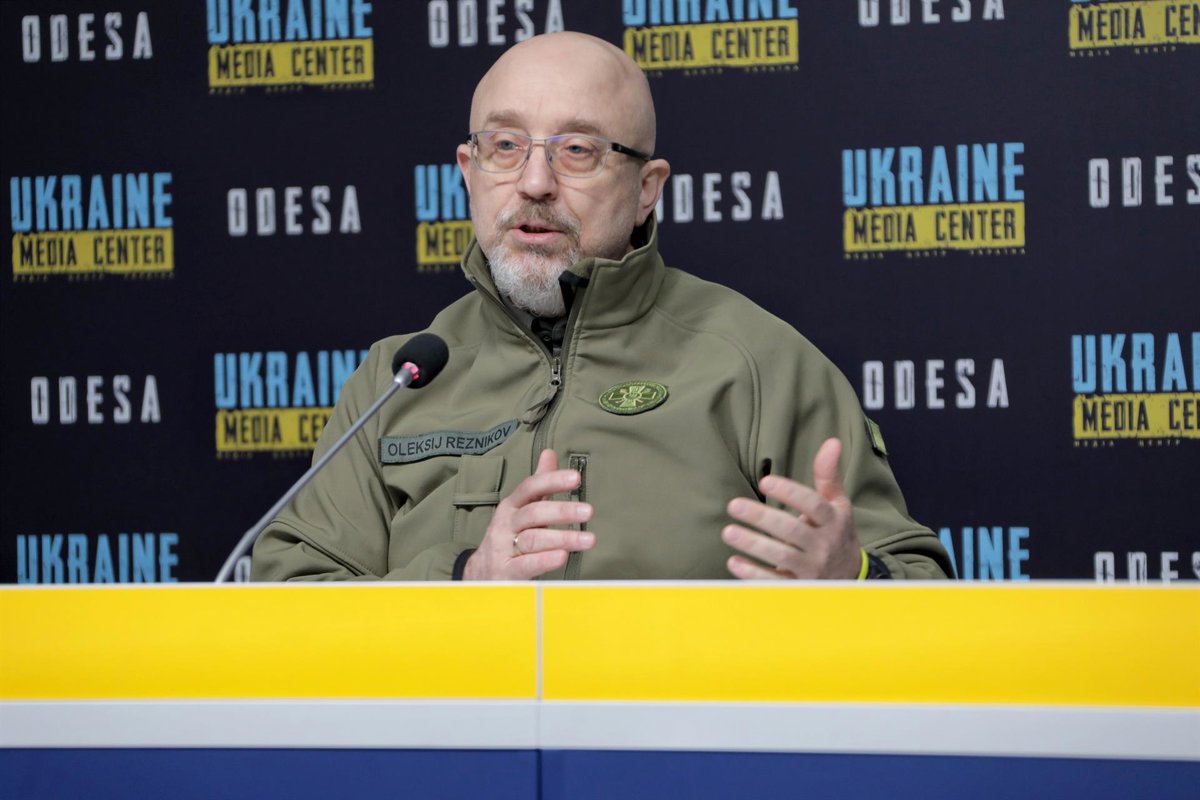 Ucrania.- Reznikov dimite y destaca el "honor" de "servir a Ucrania" en el "periodo más duro de ...