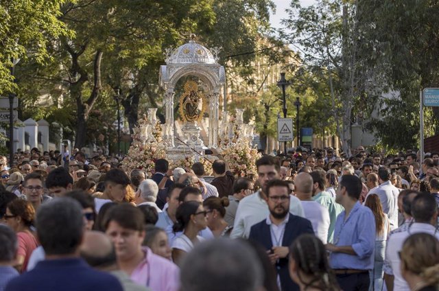 La Ofrenda Floral a la Virgen de la Cinta de Huelva se celebrará este ...