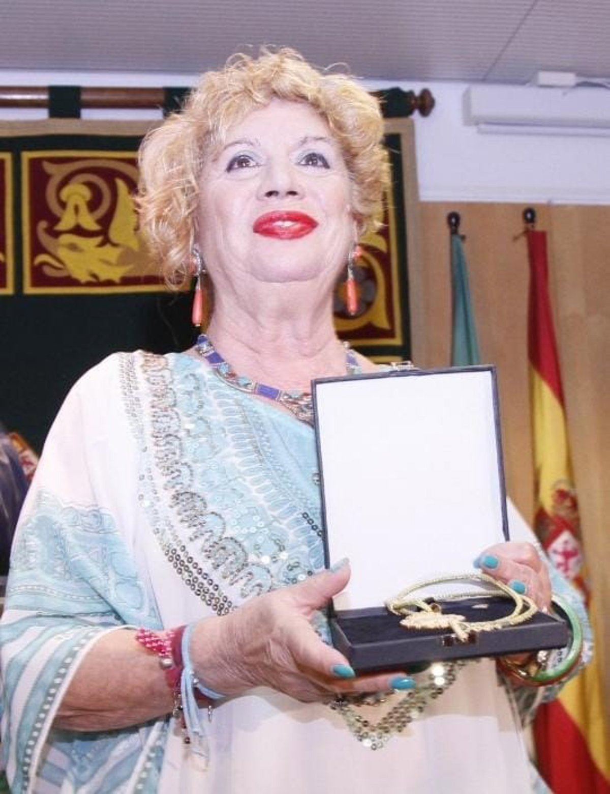 La Diputación de Sevilla recuerda la "grandísima personalidad" de María ...
