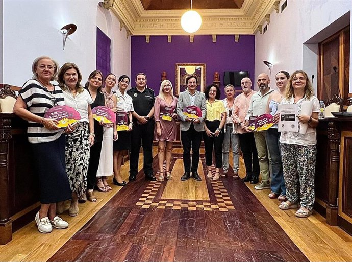 El Punto Violeta de la Feria de Jaén repartirá 5.000 tapavasos para evitar posibles casos de ...