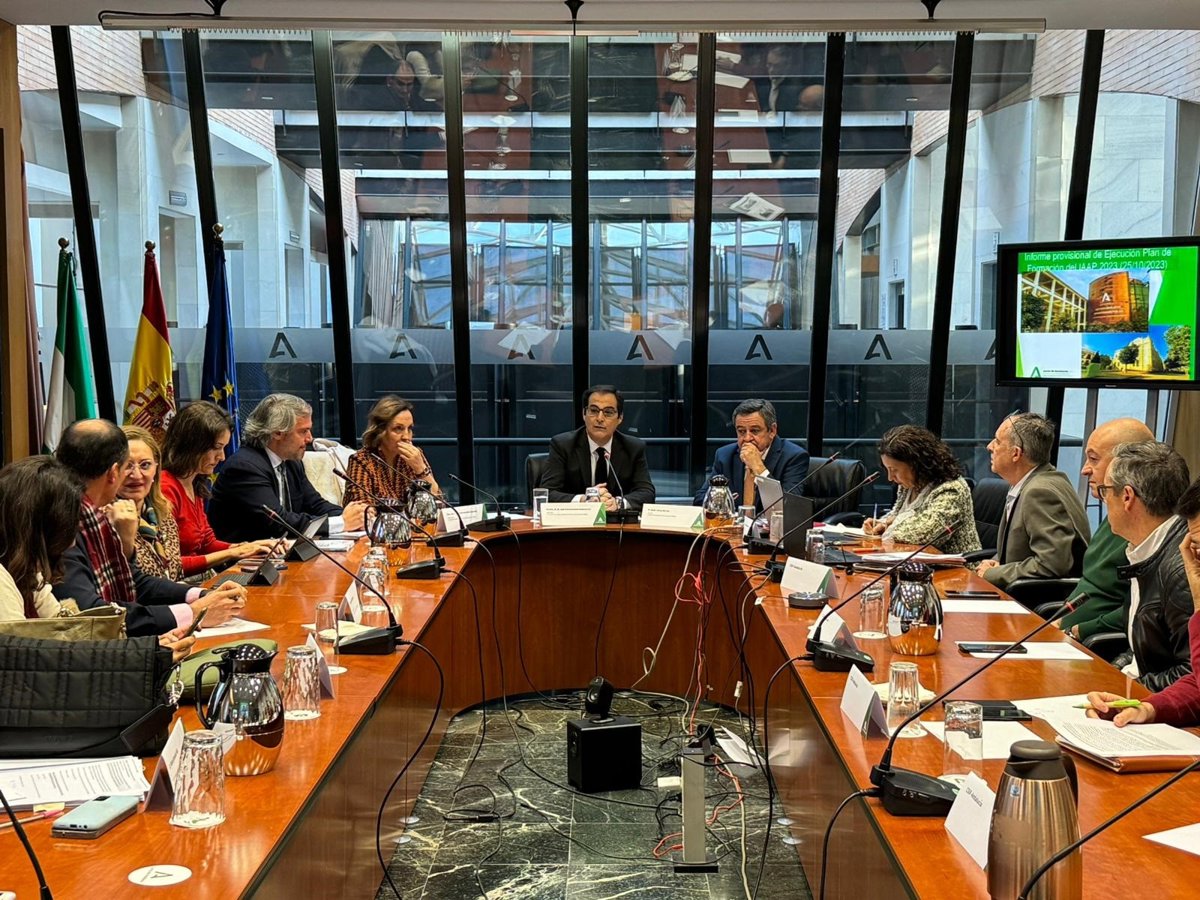 La formación del IAAP se enfoca a competencias profesionales y reciclaje con 1.299 cursos y ...