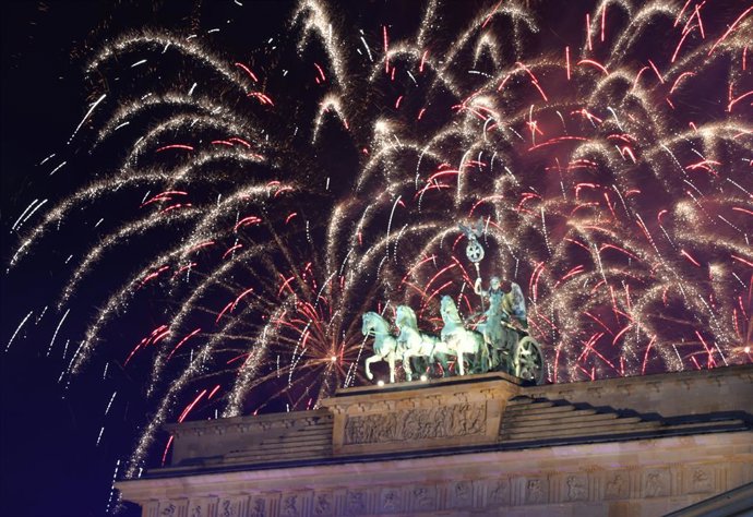 Alemania.- Los festejos de Año Nuevo en Berlín se saldan con 390 ...