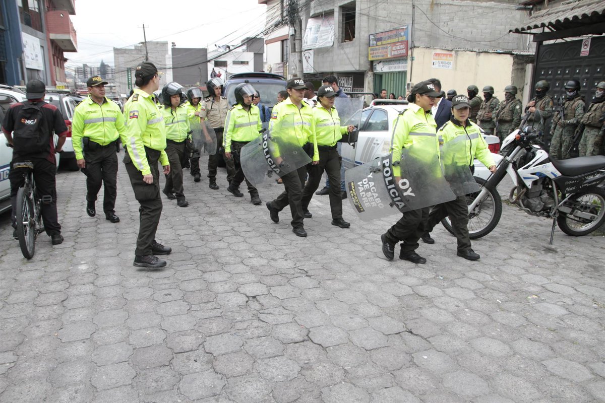 Ecuador.- Ascienden a más de 1.300 los detenidos en Ecuador tras cinco ...