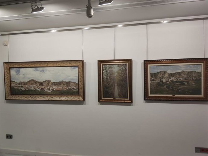 El Centro Fundación Caja Rioja Arnedo acoge la exposición de punto de ...