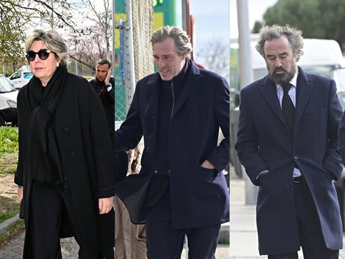 Familiares y seres queridos despiden por última vez a Fernando Gómez ...