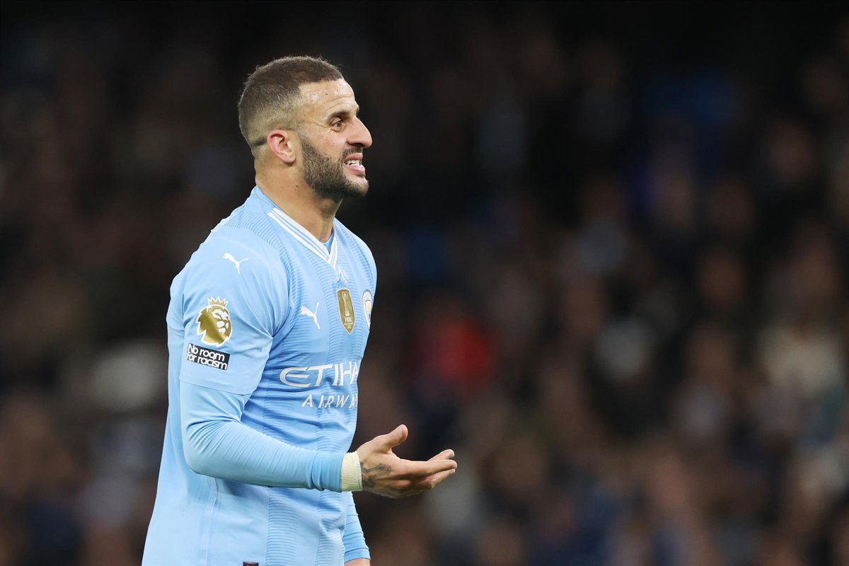 Walker, Ederson y Aké, bajas en el City a una semana de enfrentarse al ...